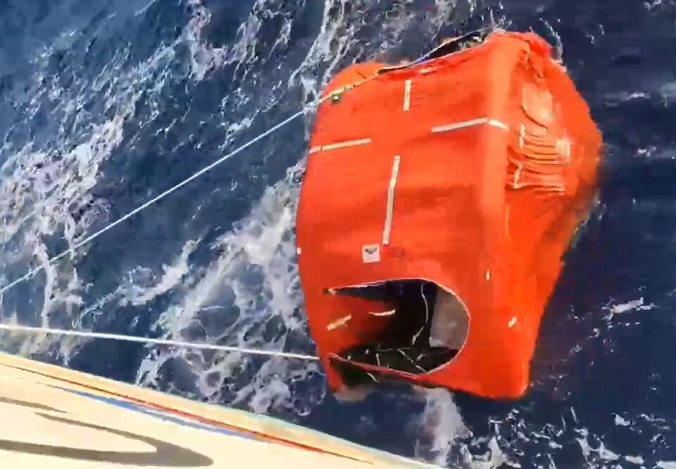 Seafood Media Group - Worldnews - At least 8 crew members died after ...